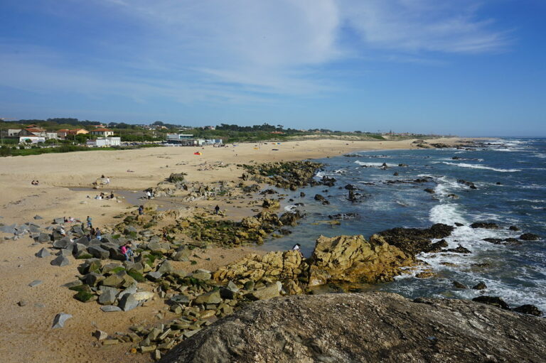 5 plages à Porto (dont Miramar) : Baignade, promenade et surf
