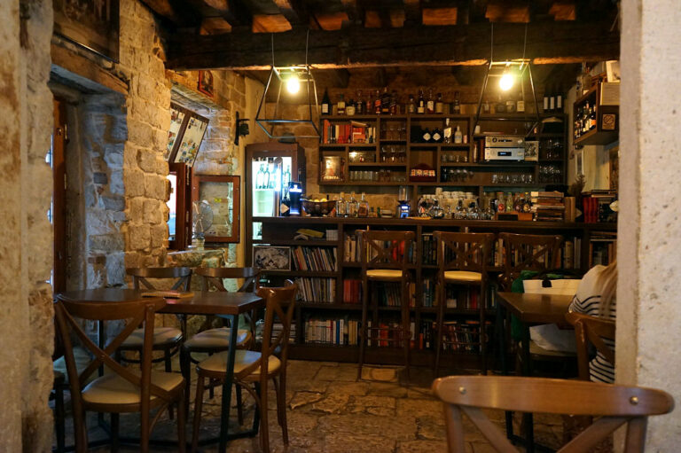 Bonnes adresses à Split : Bars, cafés et restaurants...