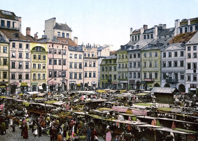 Place colorée de Varsovie : Rynek, l'ancien marché [Vieille ville]